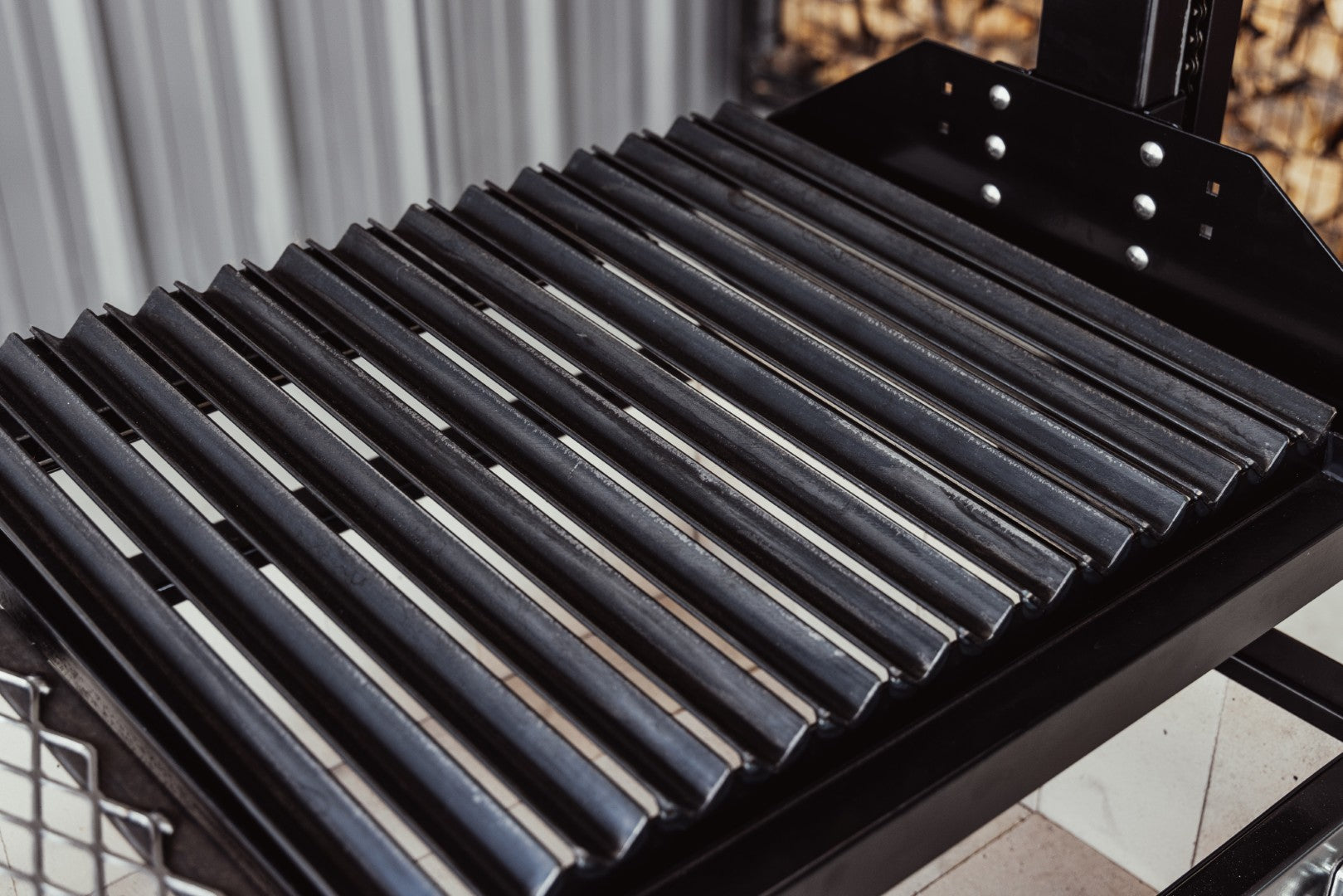 Santa Maria V-Grate – Mill Scale Metalworks